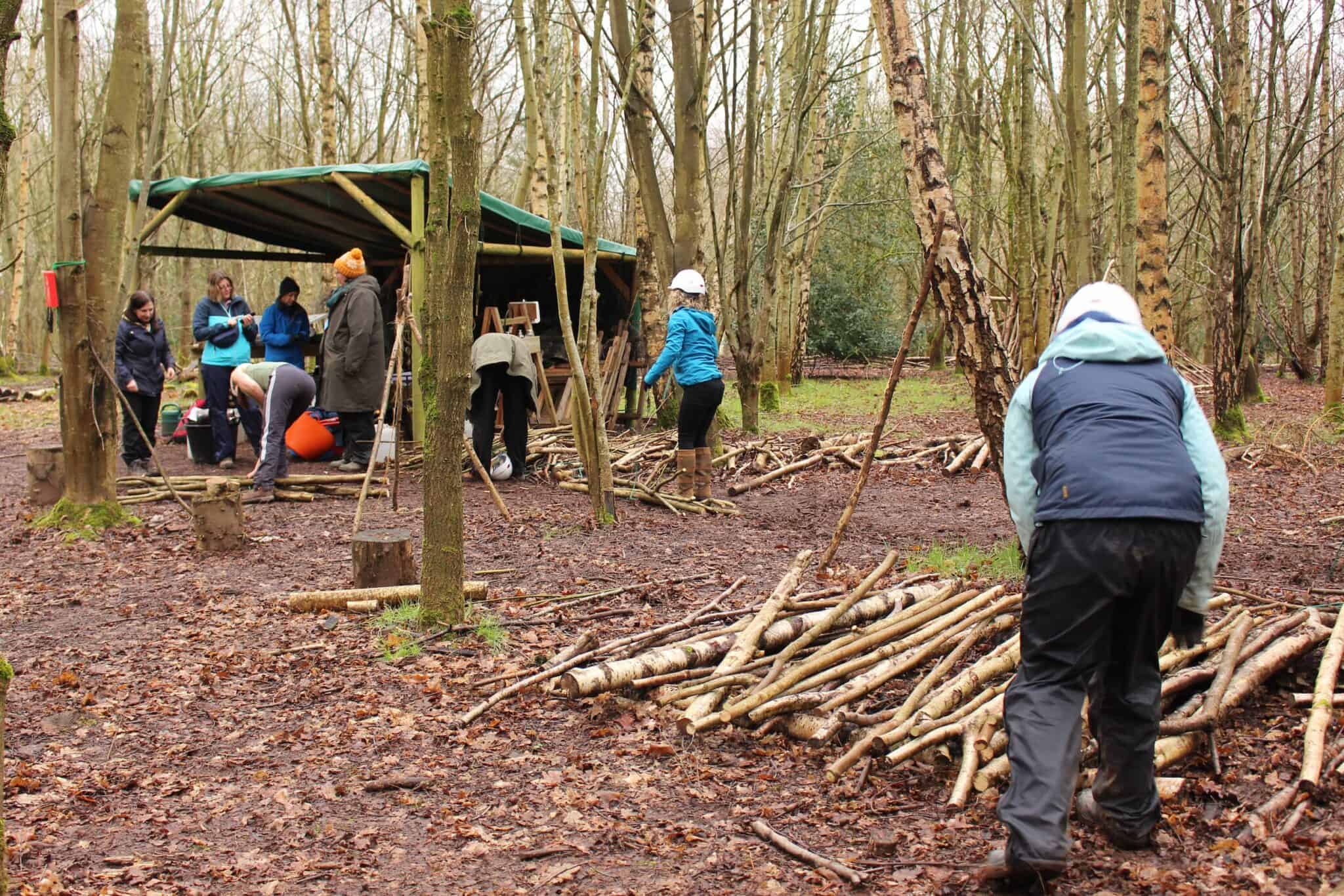 Forest School CPD - Knots, Ropes and Shelters – Field Studies Council